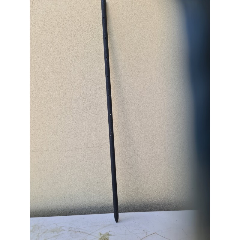 Round Steel Posts 600 & 900mm Post Length 600mm